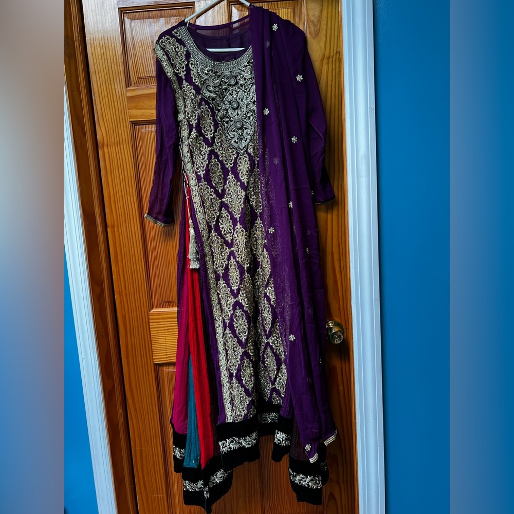 3 Piece Pakistani Kameez - Gem